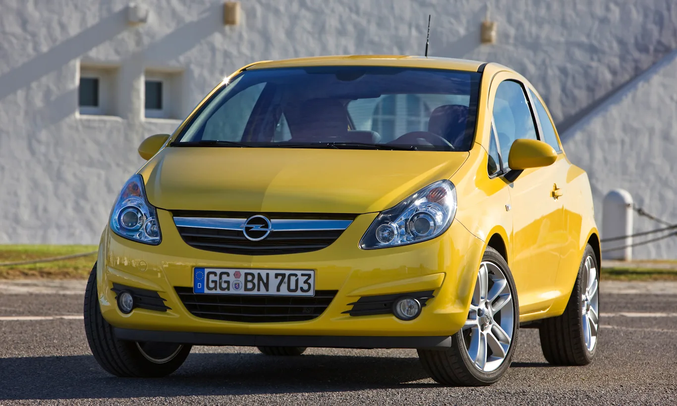opel_corsa_3-door_354_edited - Auto+ TV