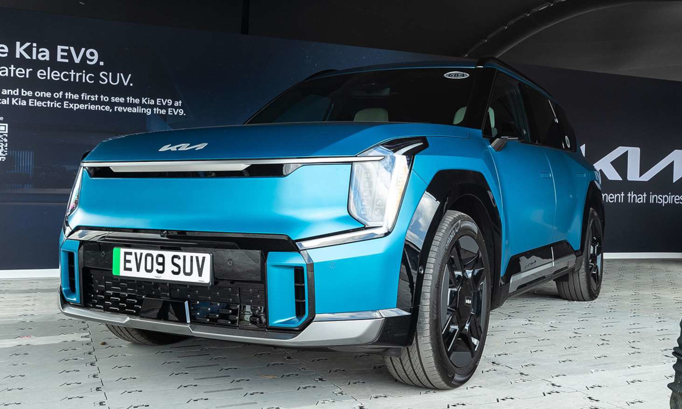 kia-ev9-2023-festival-of-speed-02 - Auto+ TV