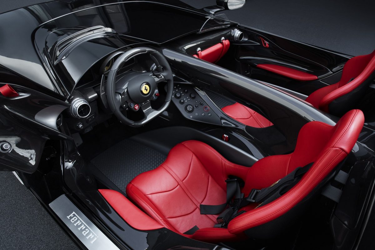 Ferrari SP1 e SP2 Monza são destaques em Paris - Auto+ TV