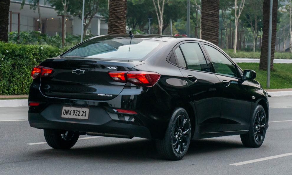 Onix Plus fecha como sedã mais vendido do Brasil em 2021 sem ameaça