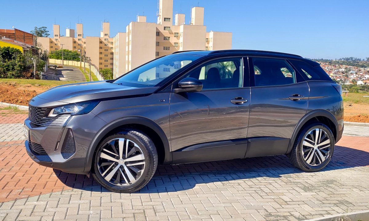Peugeot 3008 GT Pack dá quase para chamar de premium | Impressões