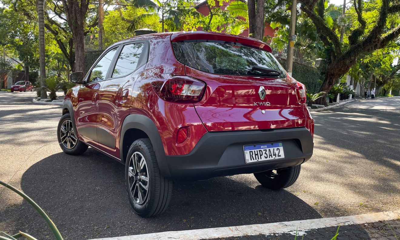 Renault Kwid Intense 2022 (9)_edited - Automais
