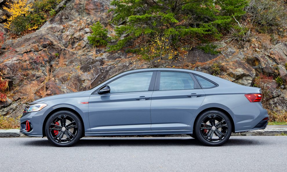 Volkswagen Jetta GLI 2023: preço, equipamentos e motor - Auto+ TV