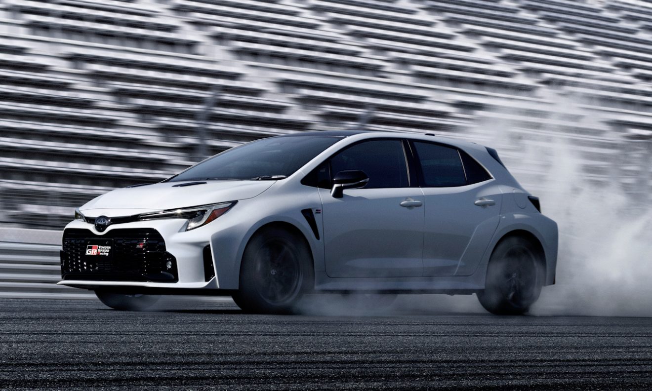 Toyota se envolve em polêmica com GR Corolla que pegou fogo - Auto+ TV