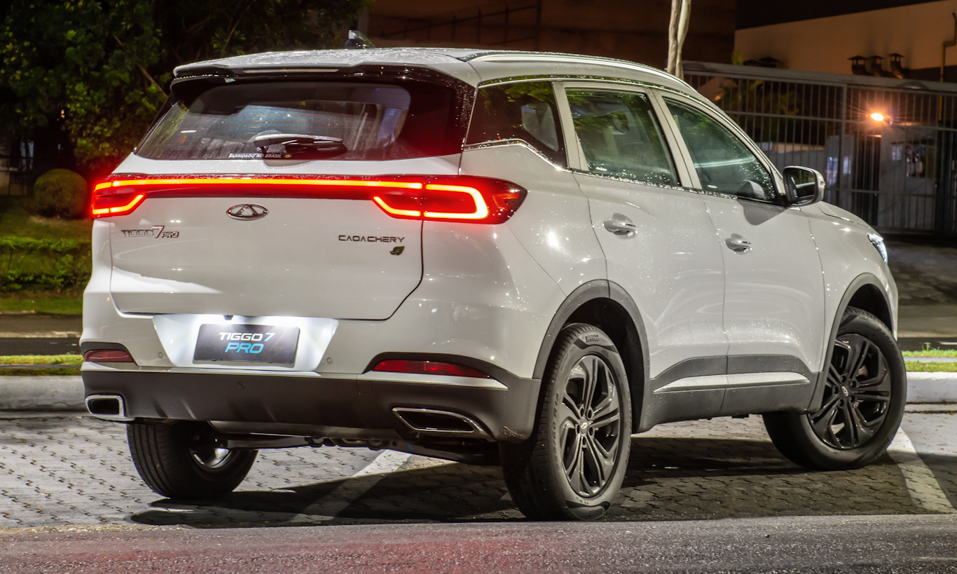 CAOA Chery Tiggo 7 Pro Hybrid ganha novo sistema semiautônomo