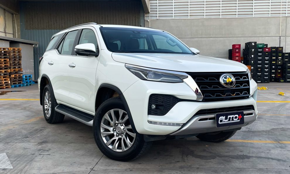 Toyota voltará a fabricar o SW4 Flex, mas SUV não será feito para o Brasil