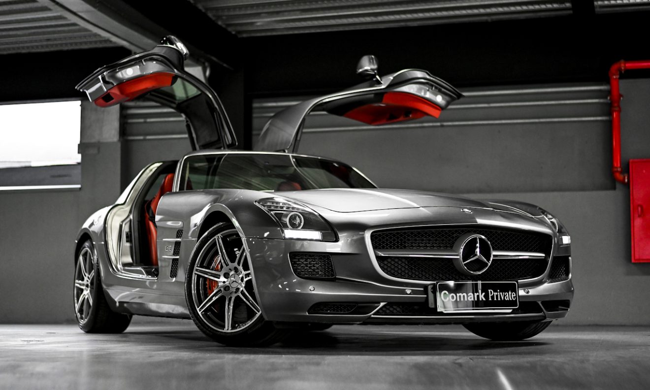 Mercedes-Benz SLS AMG: o asa de gaivota que já é um clássico