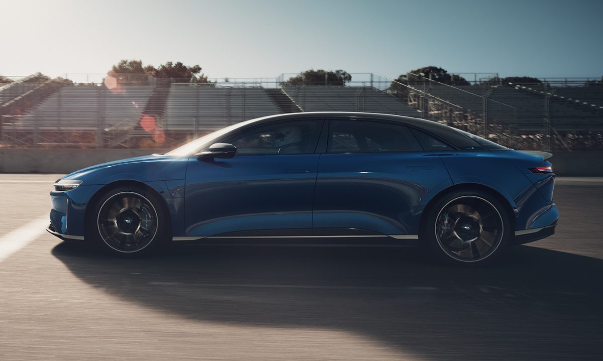 Lucid Air Sapphire deixa Tesla Model S Plaid passando vergonha