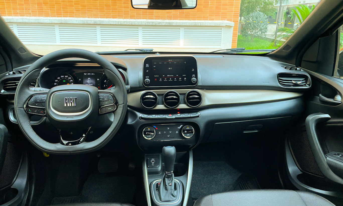 Cronos CVT S-Design: preço de entrada e itens de top| Avaliação