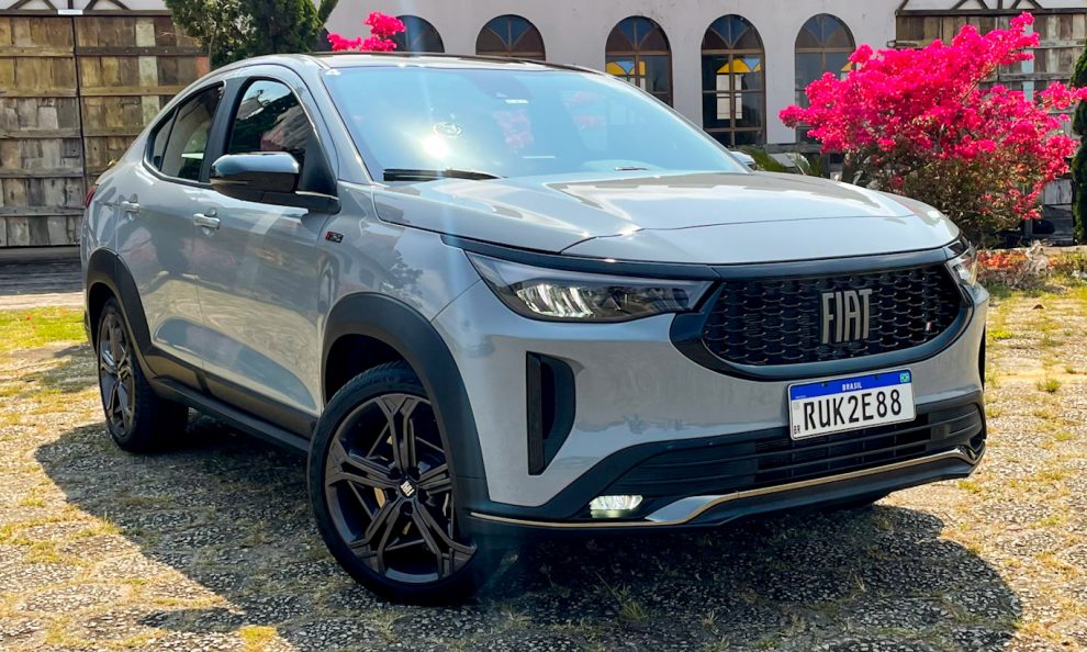 Fiat Fastback é o futuro dos sedãs sem ser sedã? | Impressões