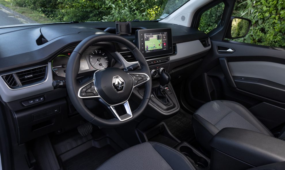 Renault vai trazer a Kangoo elétrica de passageiros ao Brasil