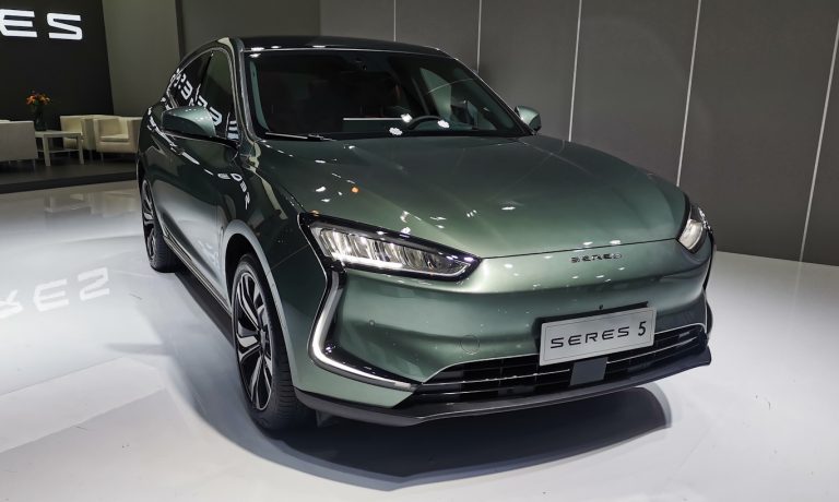 Nova marca de carros elétricos chega ao Brasil em março