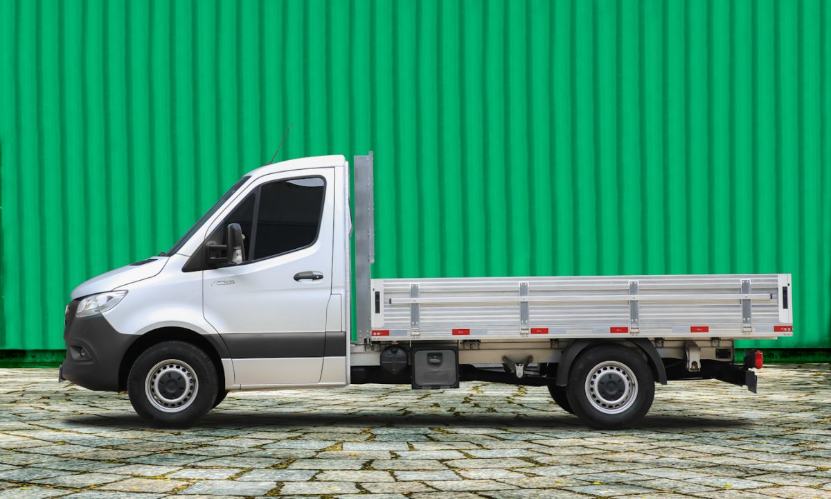 Mercedes-Benz Sprinter ganha duas novas versões - Auto+ TV