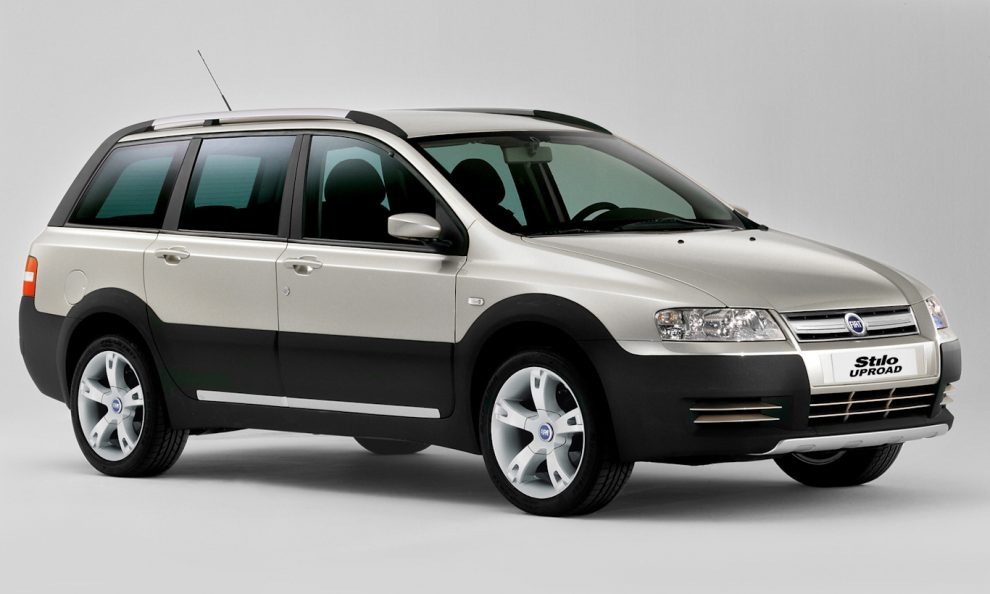 5 carros bizarros baseados em modelos vendidos no Brasil