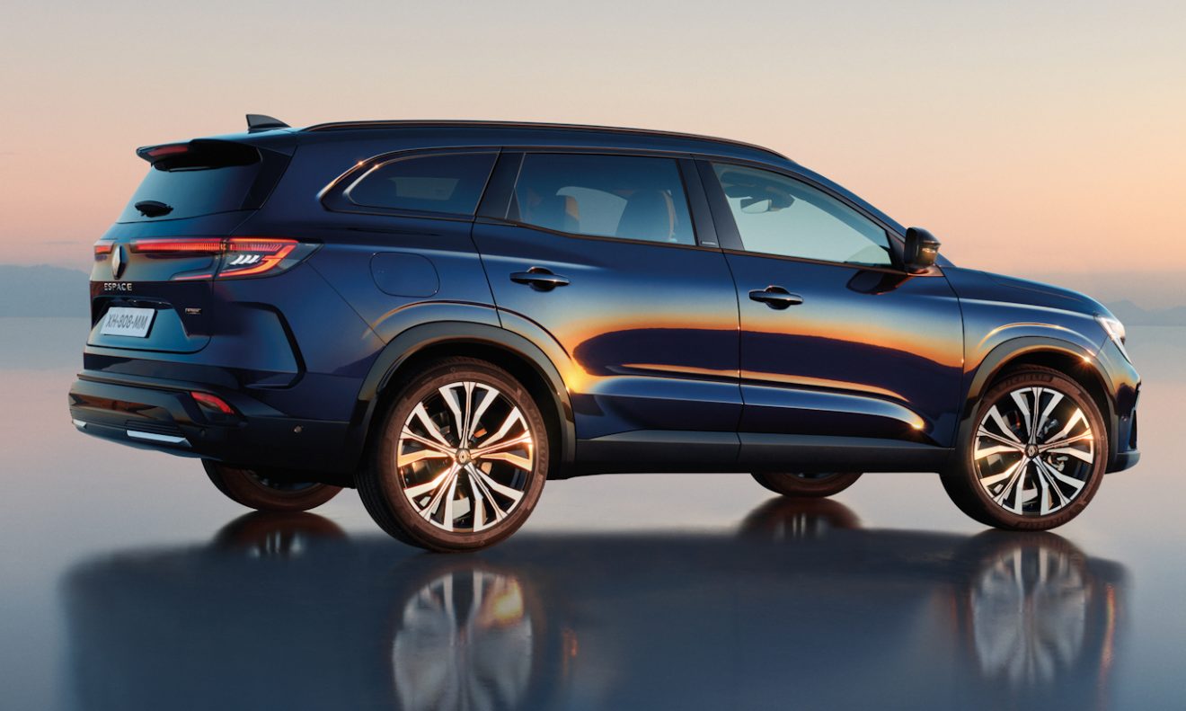 Renault transforma minivan em SUV para brigar com Commander