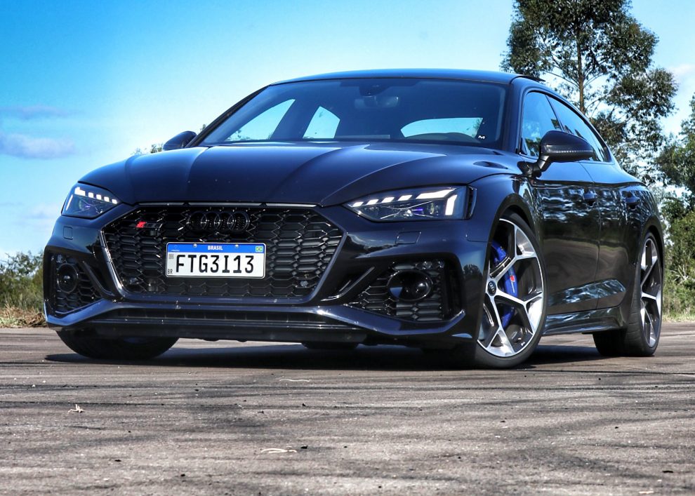 Audi RS5 Competition Plus tem pimenta, mas neutra | Impressões