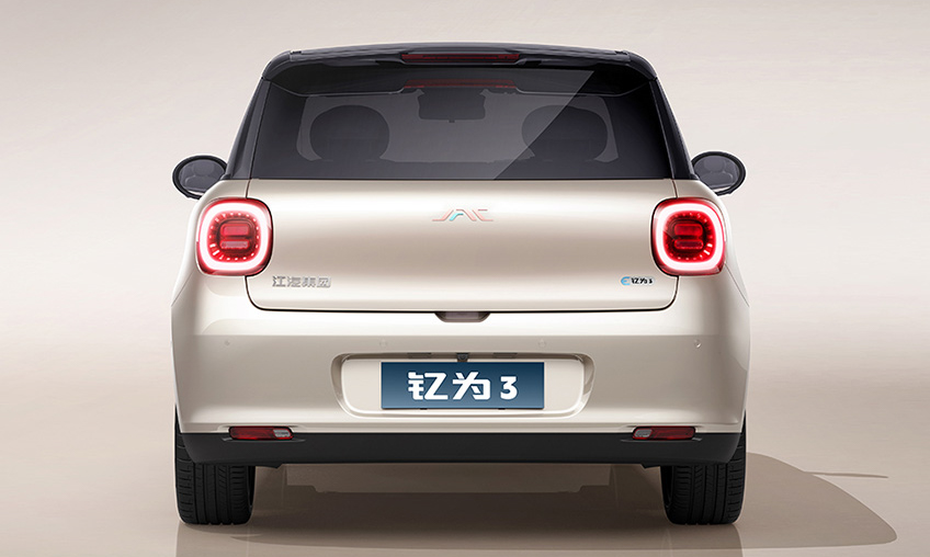 JAC Yiwei 3 tem visual retrô e promete 600 km de autonomia