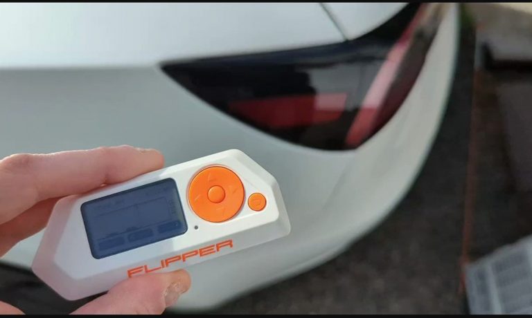 Flipper Zero: entenda os problemas do dispositivo que hackeia carros