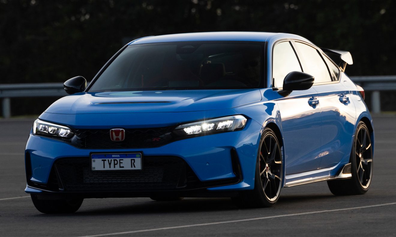 Honda Civic Type R chega ao Brasil e não custa R$ 600 mil