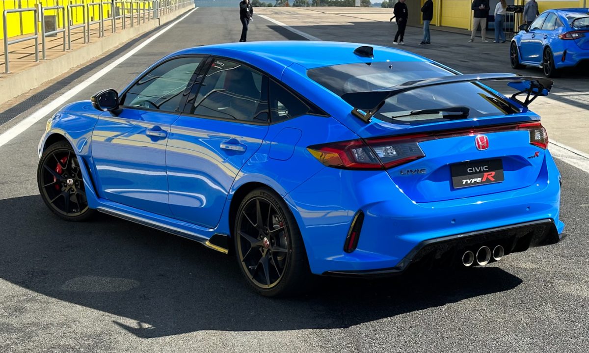Honda Civic Type R arranca as palavras do cérebro | Impressões
