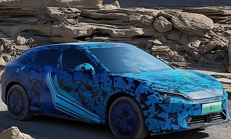 BYD Song cupê é flagrado em testes na China - Auto+ TV
