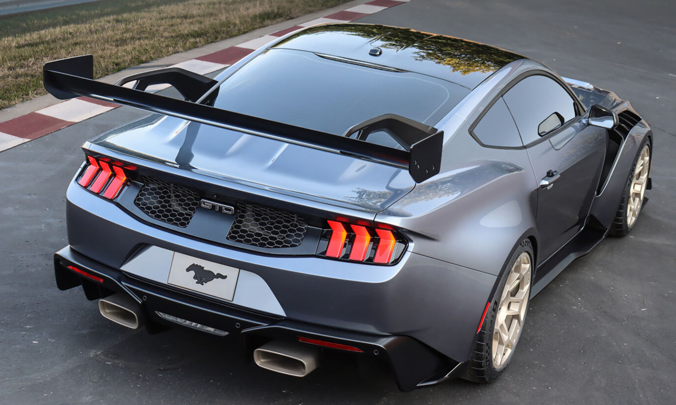 Ford is going crazy and releasing the Mustang GTD, the more absurd ...