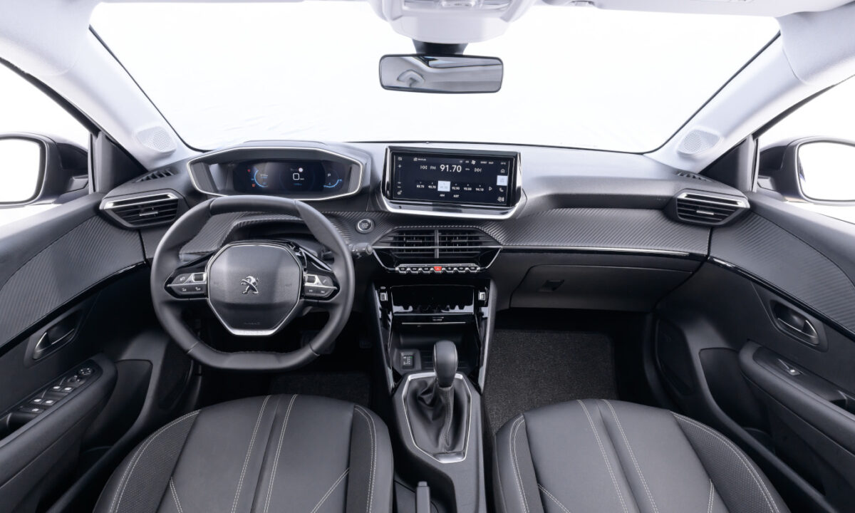 Peugeot 208 turbo é lançado por menos de R$ 100 mil - Auto+ TV