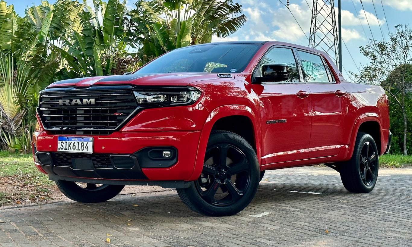 Ram Rampage R/T é esportivo com caçamba por acaso | Avaliação - Auto+ TV