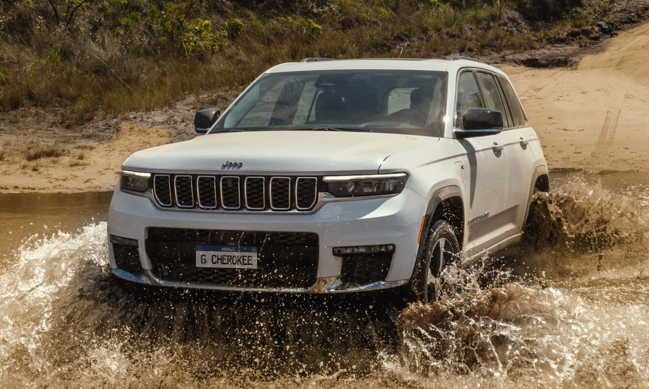 Grand Cherokee: o ícone dos anos 1990, eletrificado | Impressões - Auto+ TV