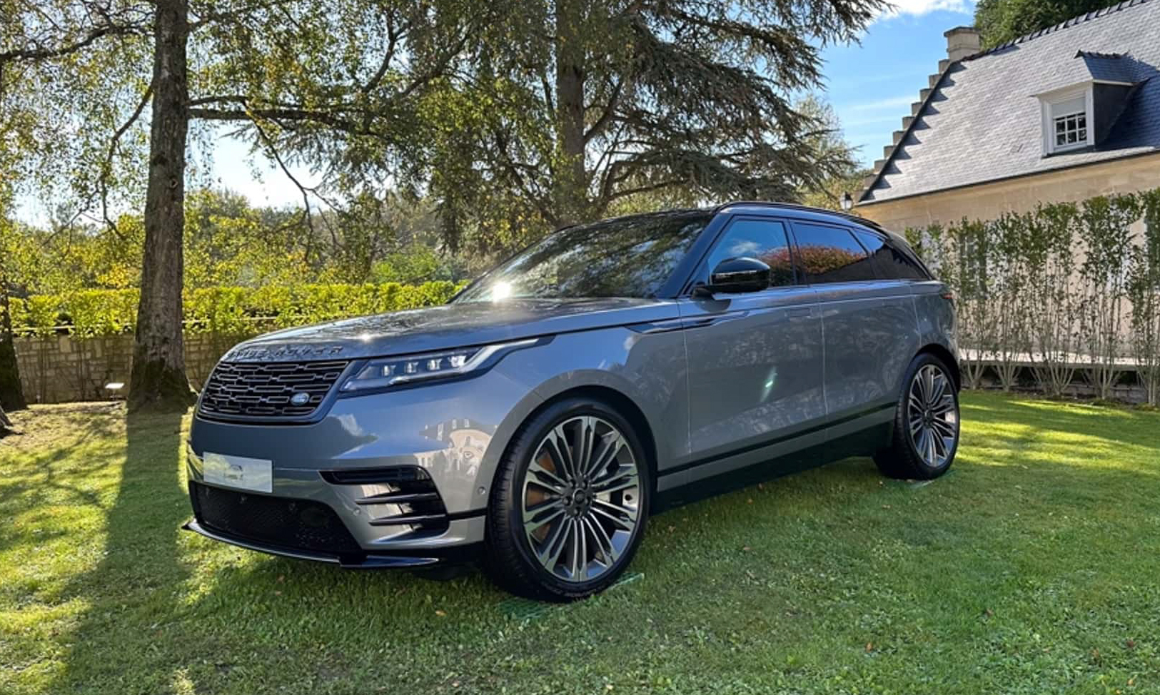 range-rover-velar 1_edited - Auto+ TV