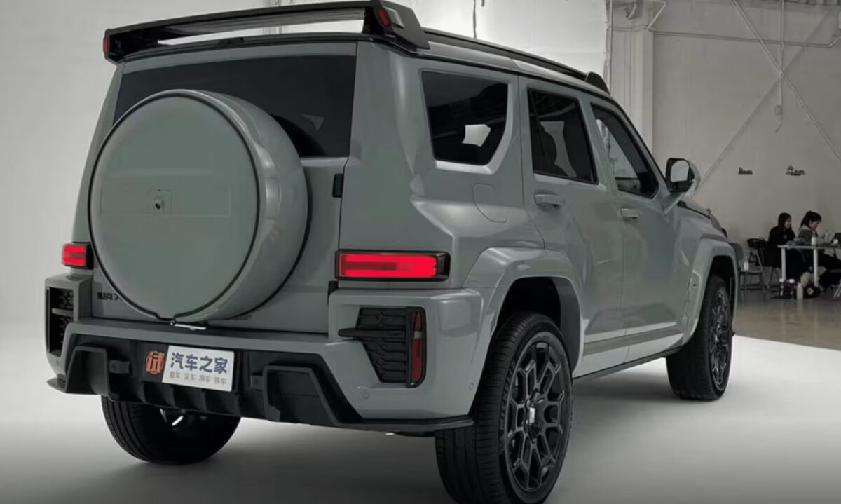 Novo GWM Tank 700 é um Classe G híbrido chinês - Auto+ TV