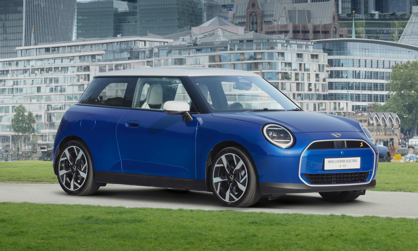 Mini confirma Cooper e Countryman elétricos no Brasil em 2024