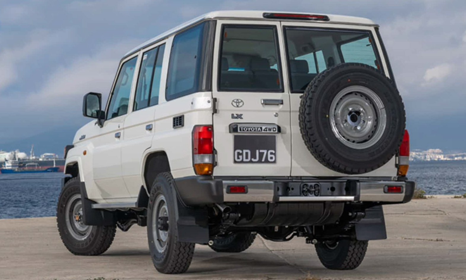 SUV rústico e quadrado da Toyota chegará em março para ONU - Auto+ TV