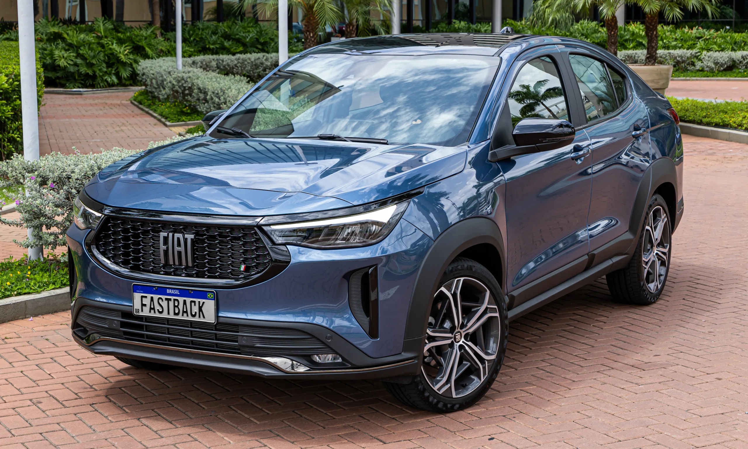 5 carros para comprar pelo preço do Fiat Fastback Impetus Hybrid - Auto+ TV