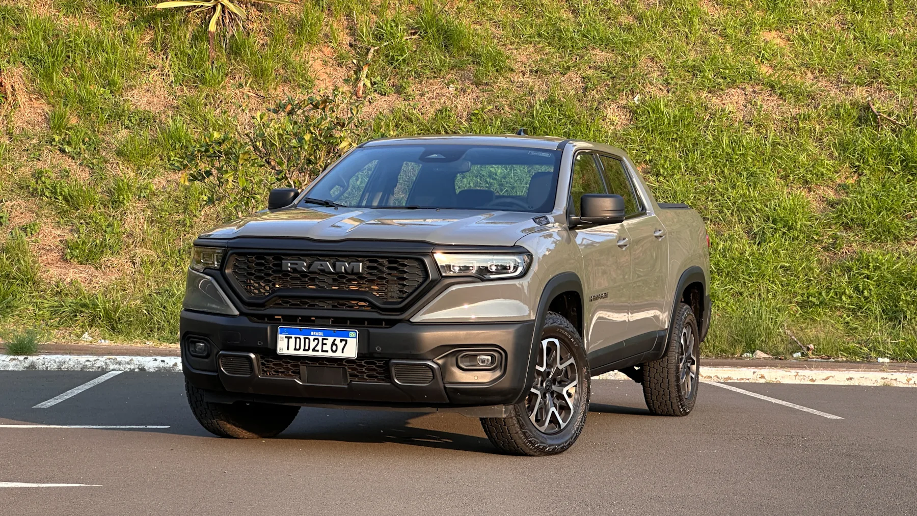 Depois do VW Fox, Ram Rampage brasileira é exportada para a Europa