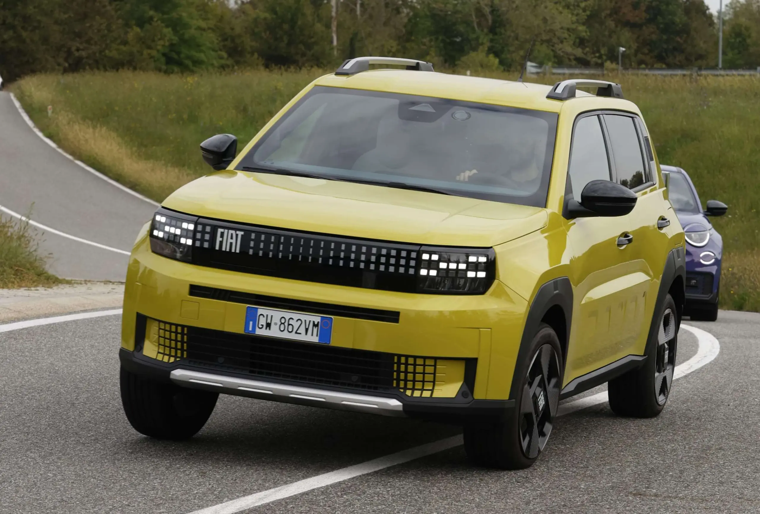 Fiat Uno 2026 dará origem aos novos Pulse, Fastback e Strada